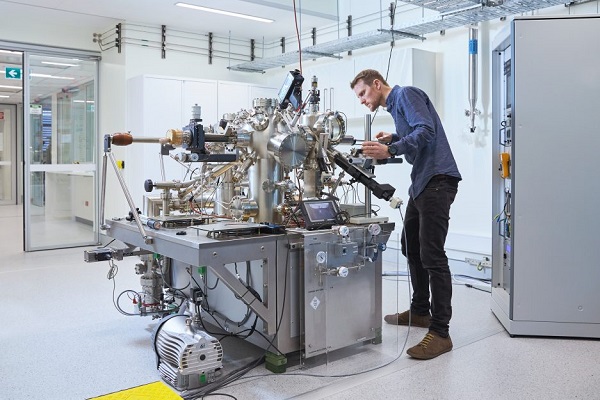Silex progresses zero-spin silicon manufacture - Australian ...